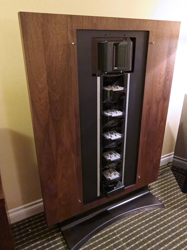 Cuffia ESS Labs 422H Hybrid